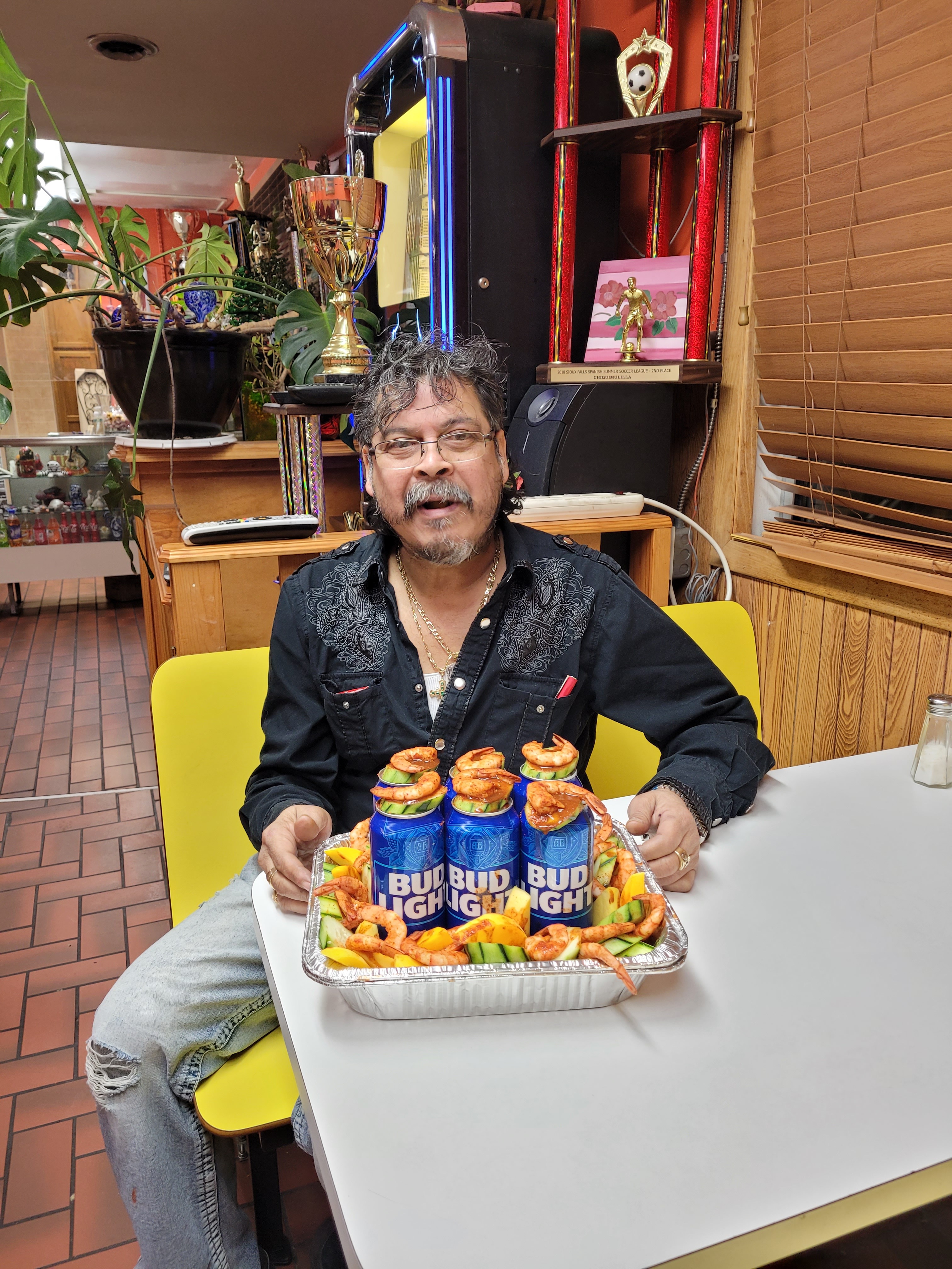 Fundraiser by Jacob Hubner : Apoyo para la familia de Angel 'Pamilo ...