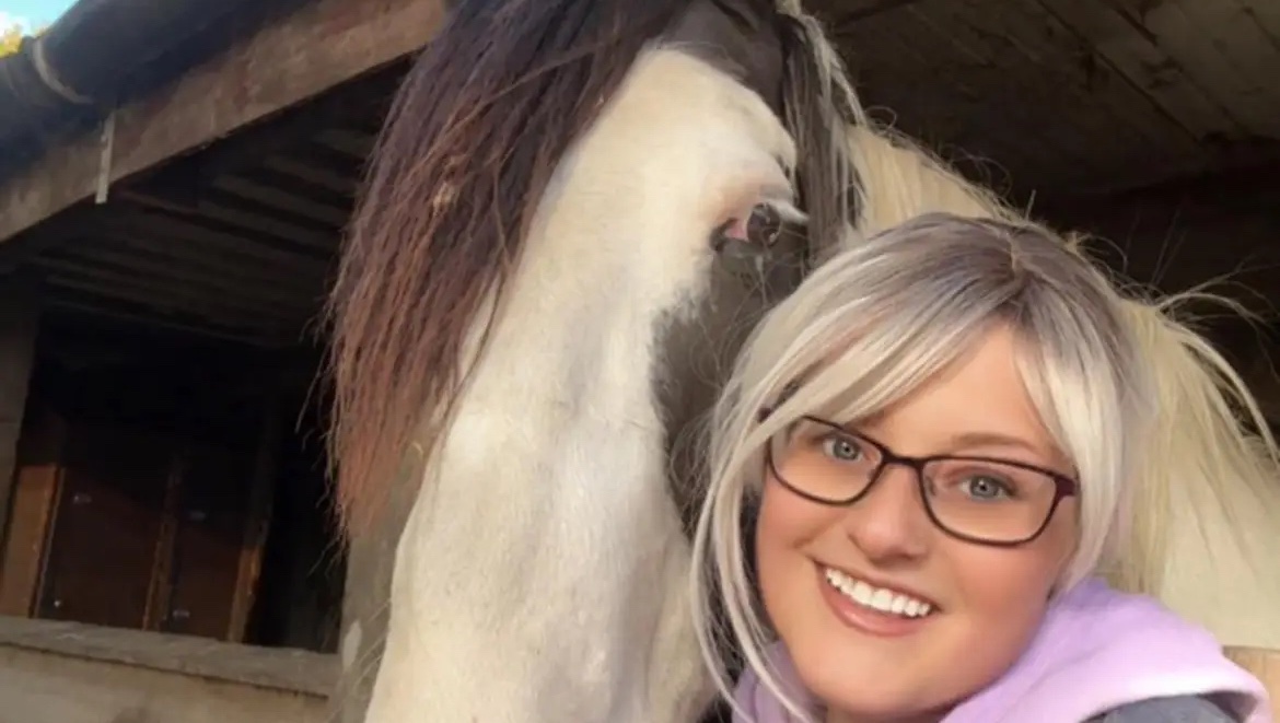 Fundraiser by June Murphy : Cannula’s Equipment for Oncology Ward