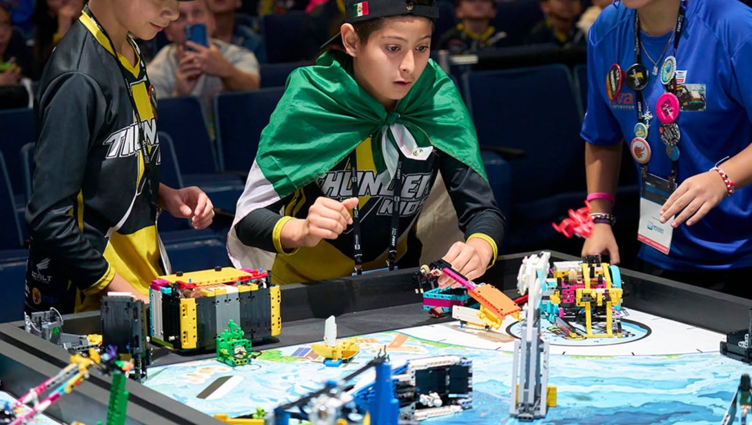 Fundraiser by Shinay Henderson : Launch Our Middle School Robotics Team