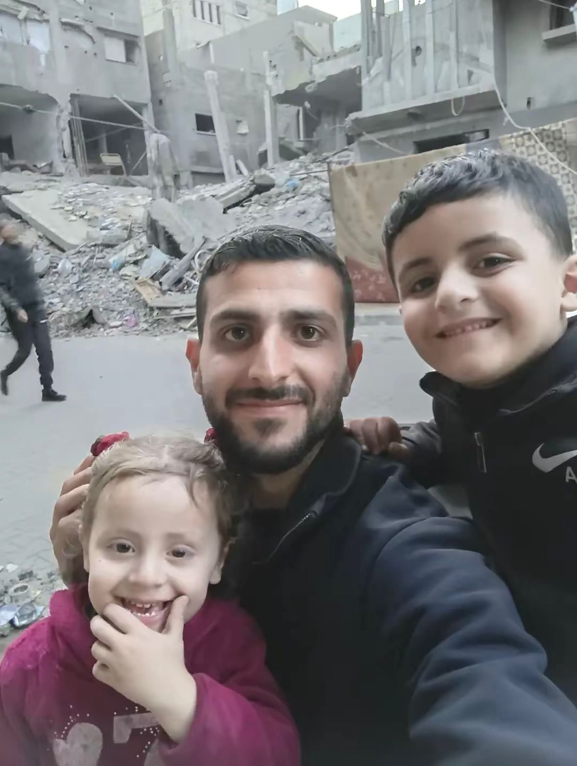 Fundraiser by Sofia Lubna : Help the Family in Gaza Rebuild