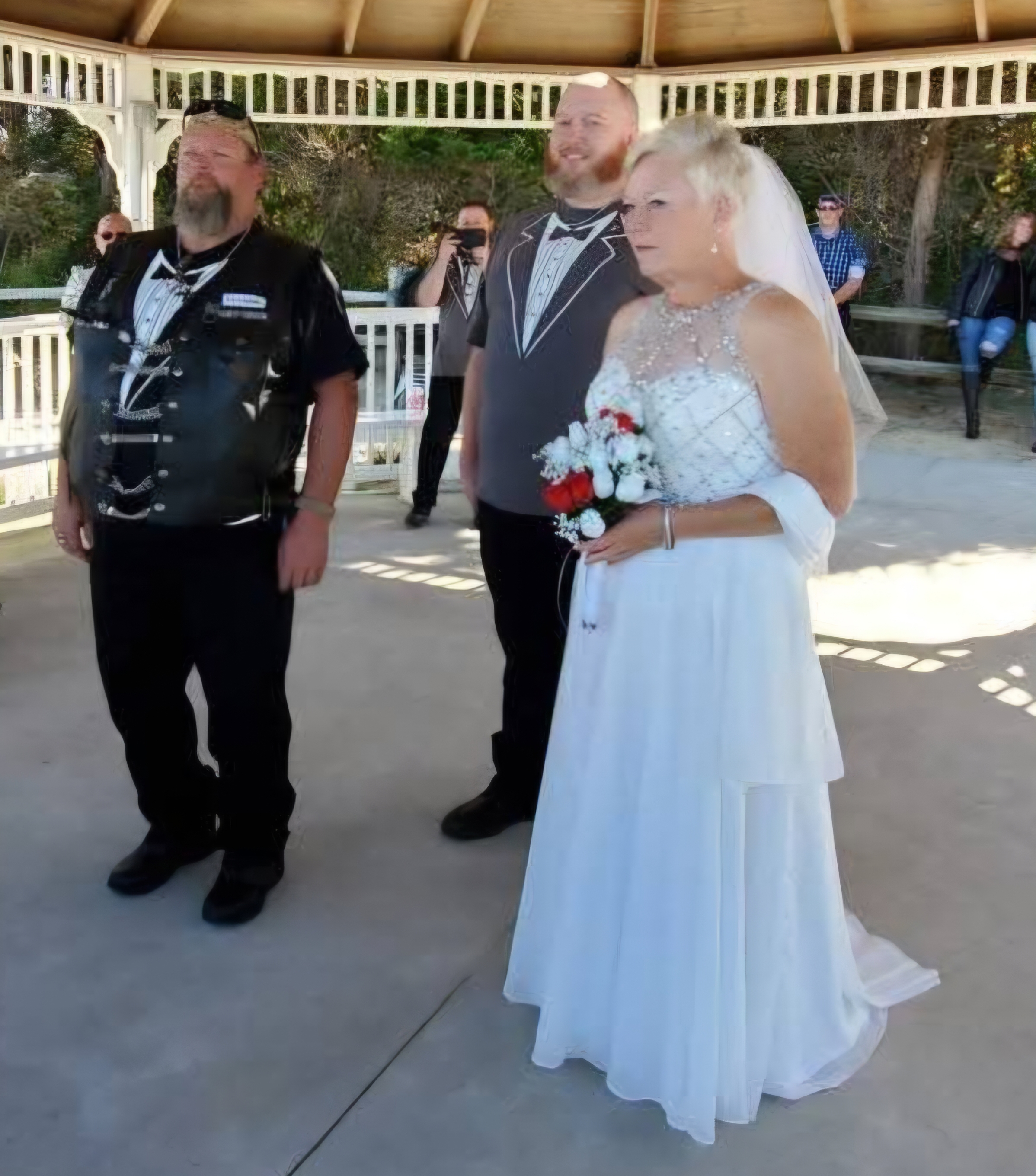 Fundraiser by Jennifer Haupt : A Loving Tribute to Evonne Cline Schmidt ...