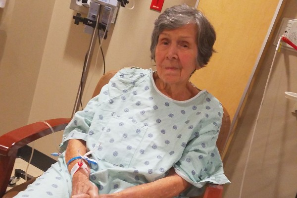 Fundraiser by Daniela Rodriguez-Valencia : Radiation treatment for grandma!