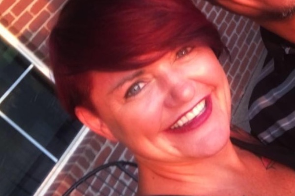 Fundraiser by Jennifer Renee Rogers : Scammed By A Complete Con artist