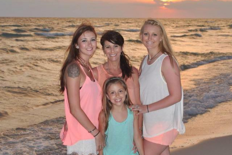 Fundraiser for Melanie Smith by Paula Schuler Padgett : Melanie Rich ...