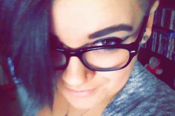 Fundraiser for Kari Burns by Erin Dews : Help Kari Burns get to Mayo Clinic