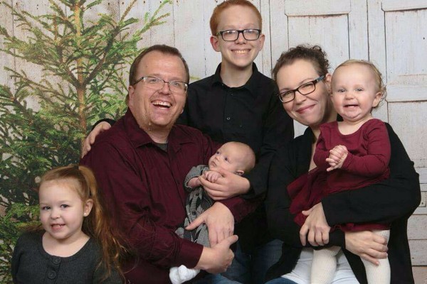 Fundraiser for Robert Ellis by Danielle Begley : The Ellis Family ...
