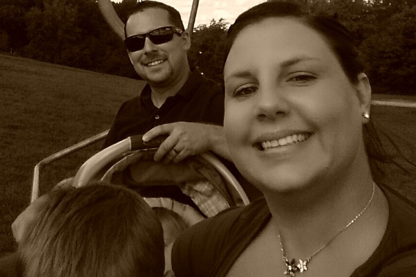 Fundraiser for Jesse Olson by Adam Olson : Jesse & Britt Olson Family