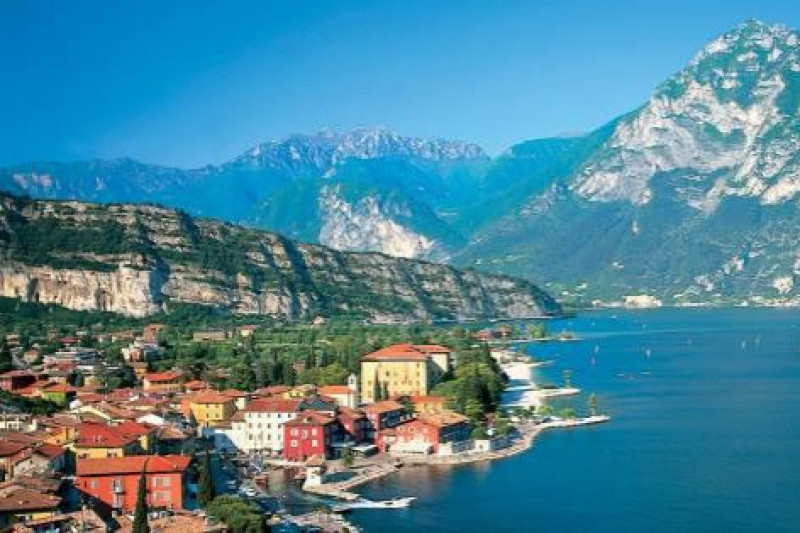 Fundraiser by Max Redfoot : Max's European Adventure