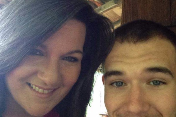 Fundraiser for Lisa Yarnell by Roni Stroud : Help Lisa Cover Funeral ...