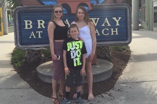 Fundraiser for Alice DeRosa by Elizabeth DeRosa : DeRosa Family
