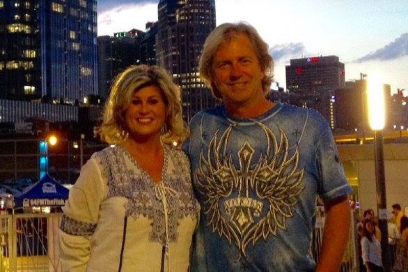 Fundraiser for Shawn Conley by Pam Miller Conley : Save The Farm Fund