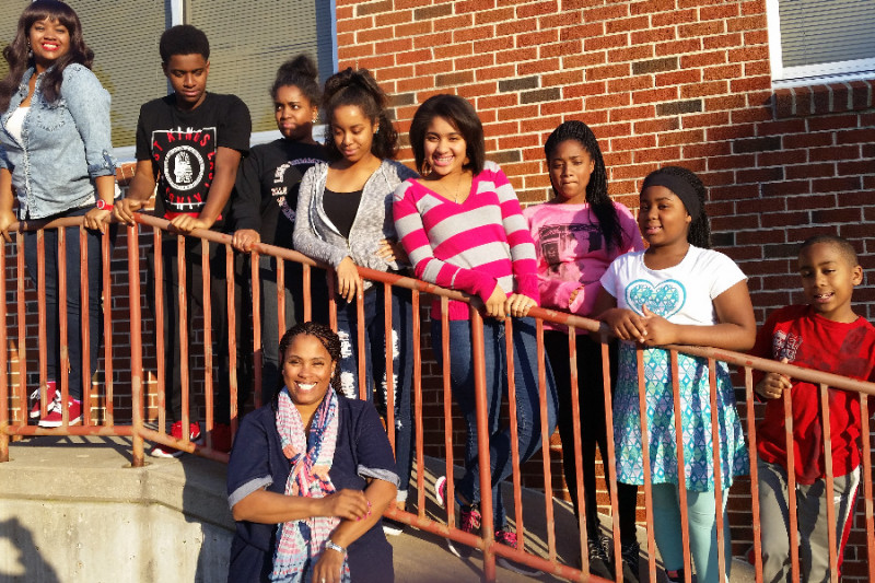 Fundraiser by Rasheedah Muhammad : Rasheedah's Mom Medical Assistance