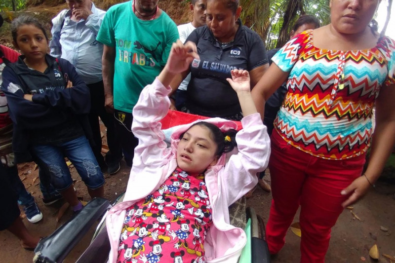 Fundraiser by Jonathan Viera : Ayuda para Miriam Tejada/Ruth