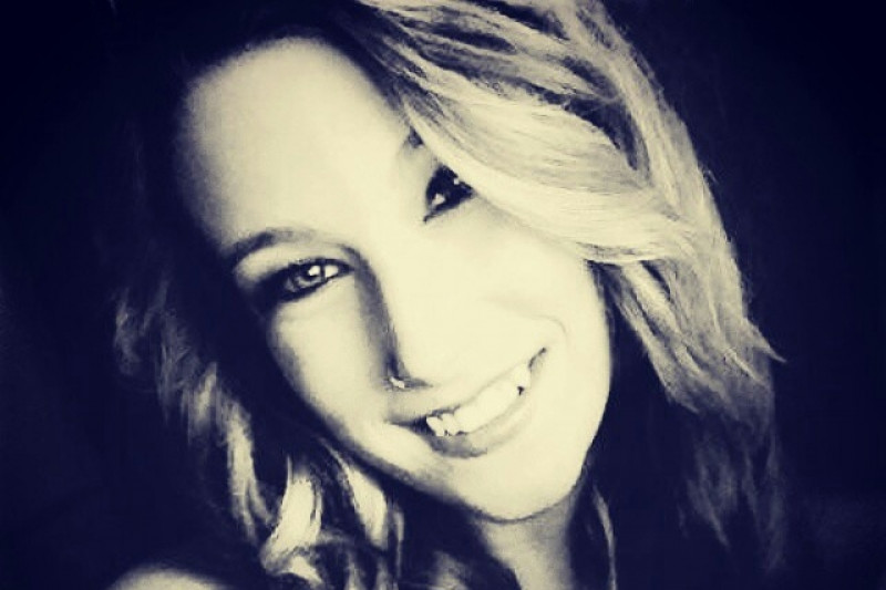Fundraiser for Ashley Ulrich by Tovia Cousin : Funeral Expenses for ...