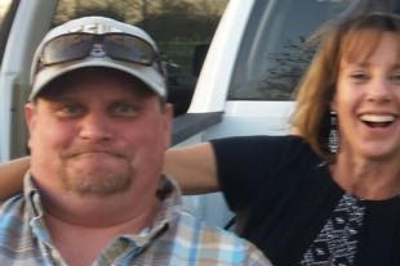 Fundraiser by Karen Van Epps : Robbie and Crystal's Emergency Fund