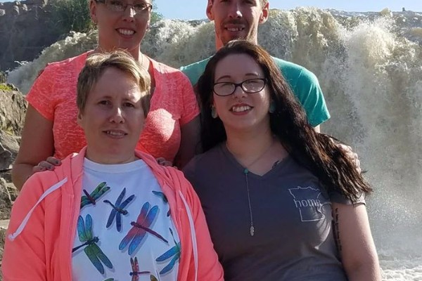 Fundraiser for Amanda Heald by Matt Heald : Funds to help my mom and sister