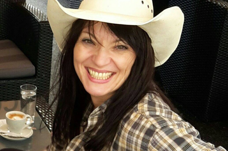 Fundraiser by Rozana Mikic : Stand by Stana