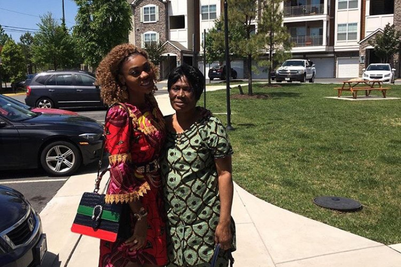 Fundraiser for Afivi Akouete by Lucy Beall : Ms. Akouete's Mom's Last Wish