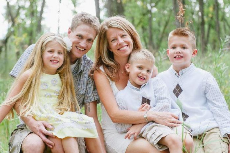 Fundraiser for Lauren Mochan by Stacey Shiring : Save Alyssa & Travis's ...