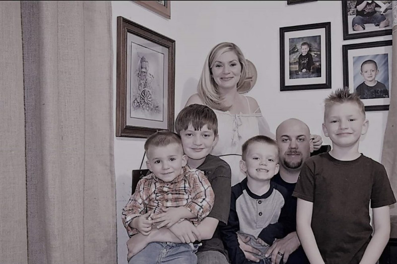 Fundraiser by Kim Callaghan : Saras medical emergency