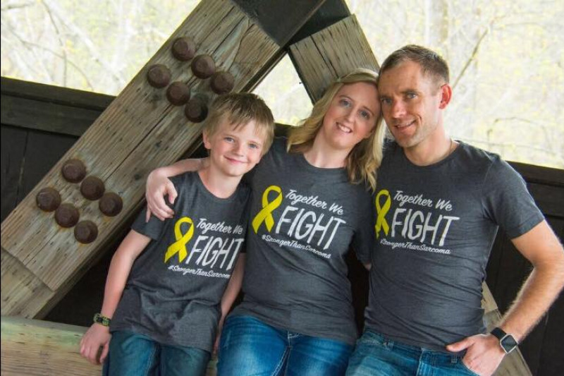 Fundraiser for Amanda Reneau by A H : Stronger than Sarcoma