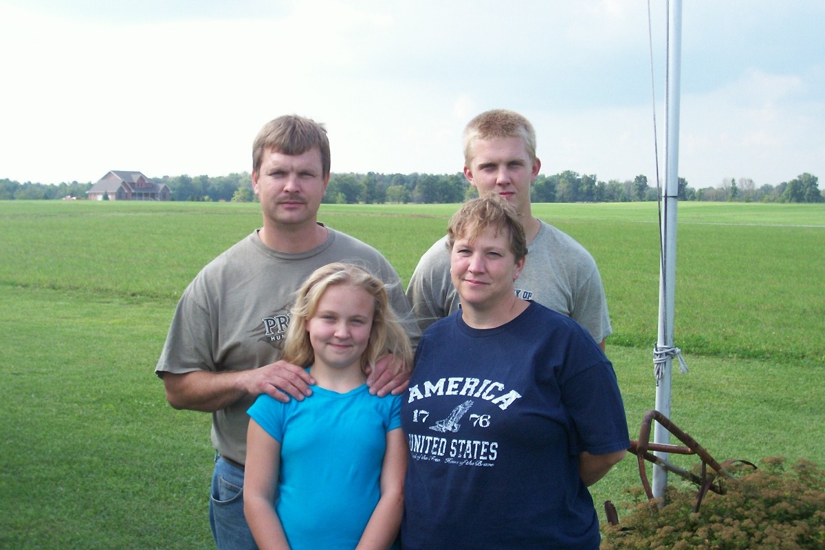 Fundraiser for Mary Levy by Sydney Young : Dave & Storm Levy Funeral ...