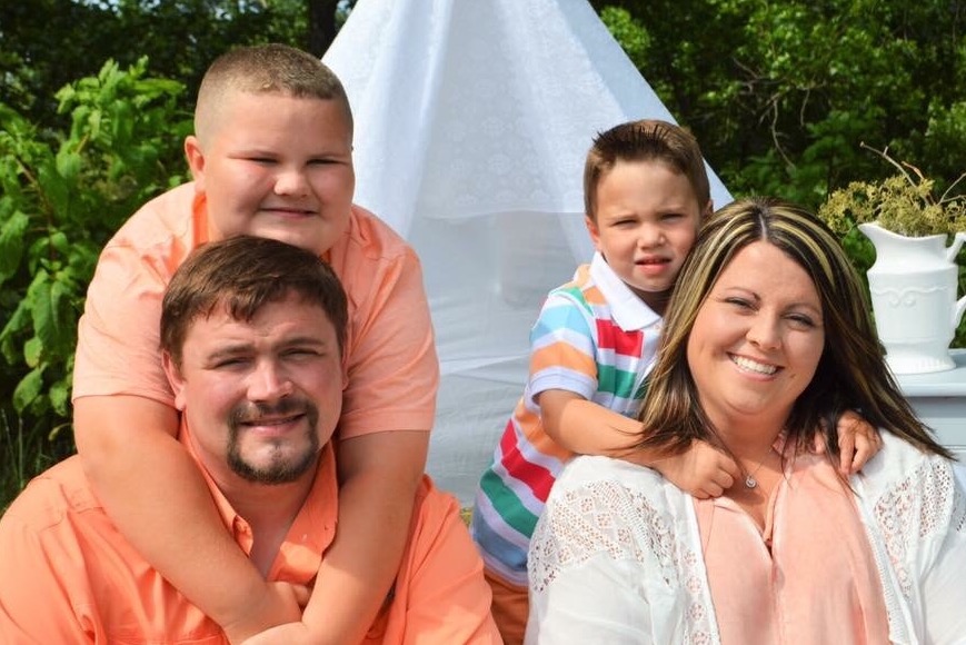 Fundraiser by Lauren Cothran : Support the Barnett family