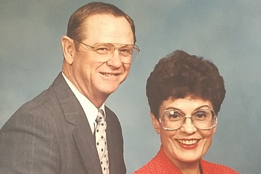 Fundraiser for Shirley Bevers by Robert Scott Smith : Leave It Better ...