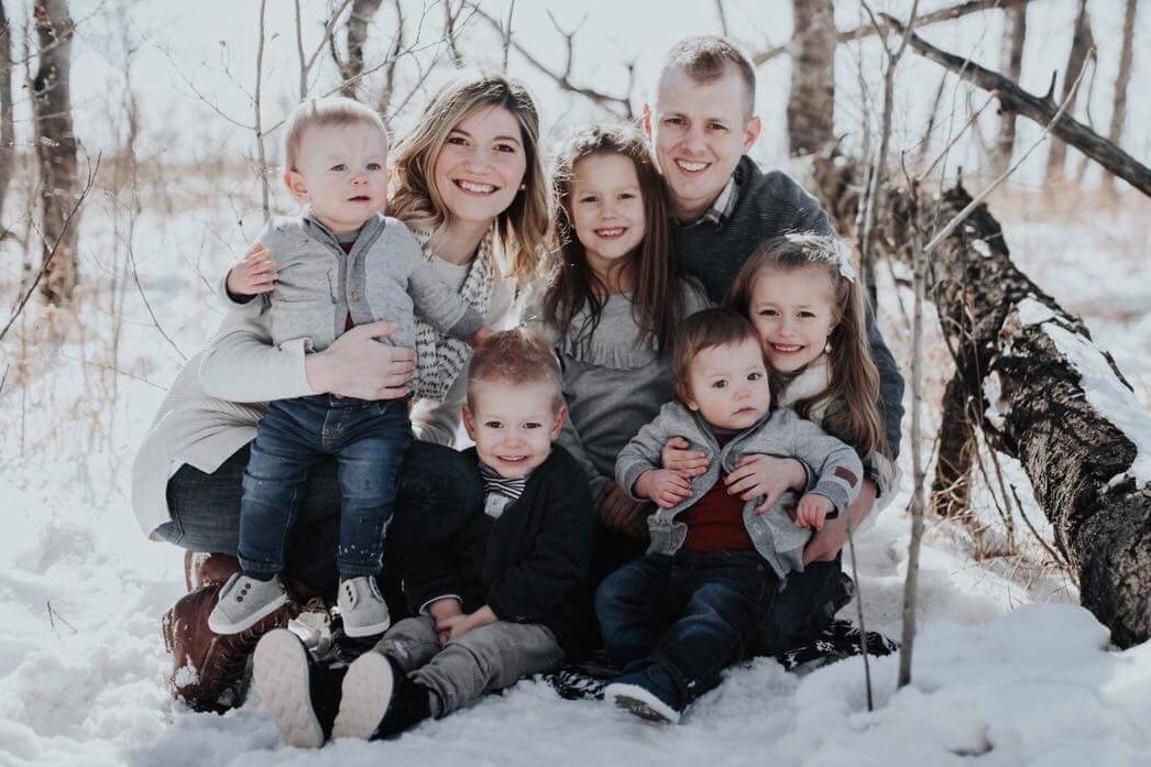 Fundraiser for Derek Bushman by Kim Bushman : Derek and Lindsey Bushman