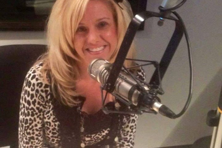 Fundraiser by Amber Rodgers : Dying in Silence, Speaking to live