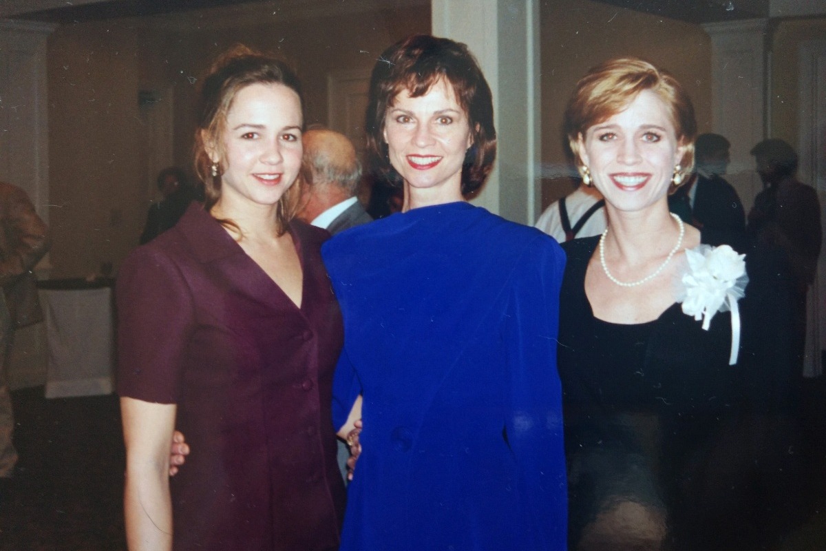 Fundraiser for Lisa Gammage by Victoria Mathis : Lisa Allen and Kelly Allen