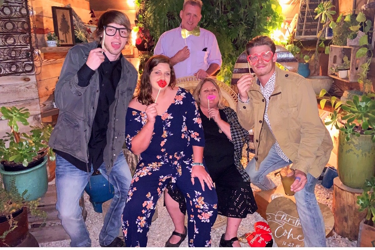 Fundraiser for Austin Wyatt by Zack Starnes : Help the Thayer family ...