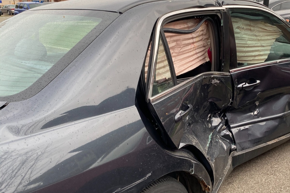 Fundraiser by Lindsay Stawick : Regenea and Siah's Car Fund