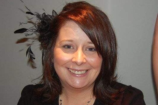 Fundraiser for Lesley Keddie by Leanne Keddie : Memorial bench for ...