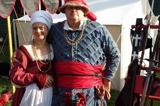 Fundraiser for Robin Poppers by Grace Redmon : Davo and Asia