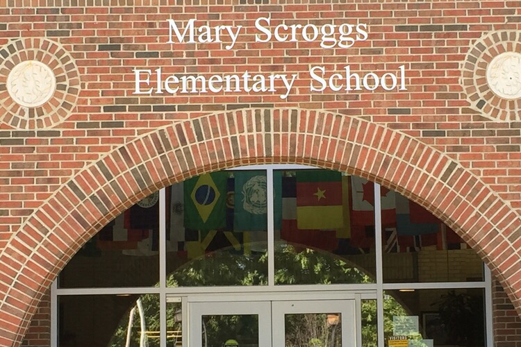 Fundraiser by Amy McEntee : Mary Scroggs Elementary Staff Holiday Gift ...