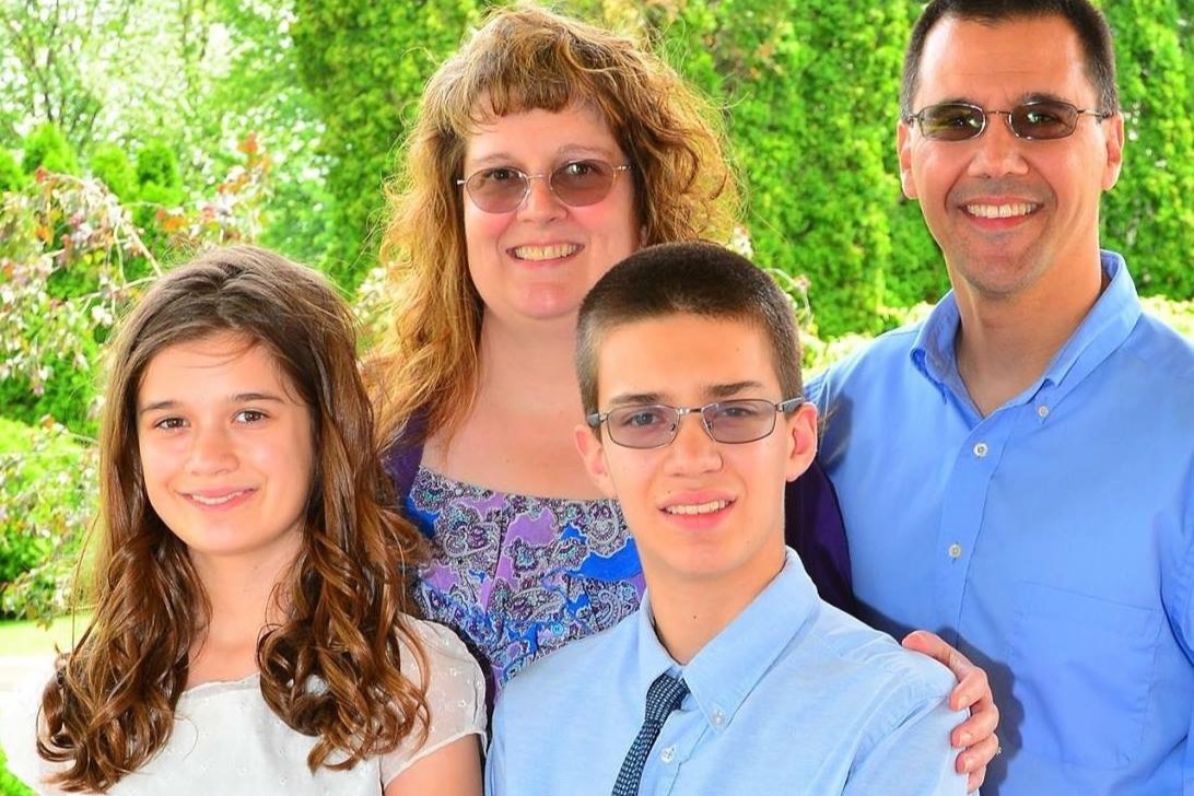 Fundraiser for Kristine Rezendes by Aaron Crosby : Rezendes Family ...