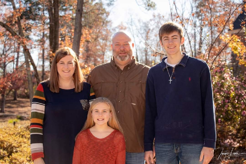 Fundraiser by The Rhodes Family : Leslie Rhodes #cancersucks