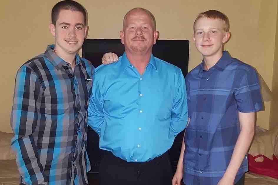 Fundraiser by Jennifer Pena Guinn : Robert House’s Medical Bills