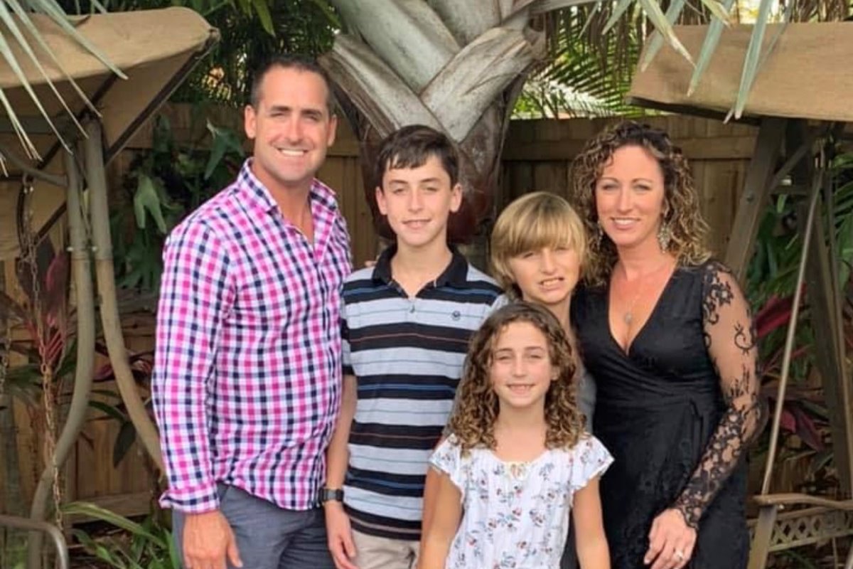 Fundraiser for Colleen Diapoules by Karly Crowther : The Diapoules Family