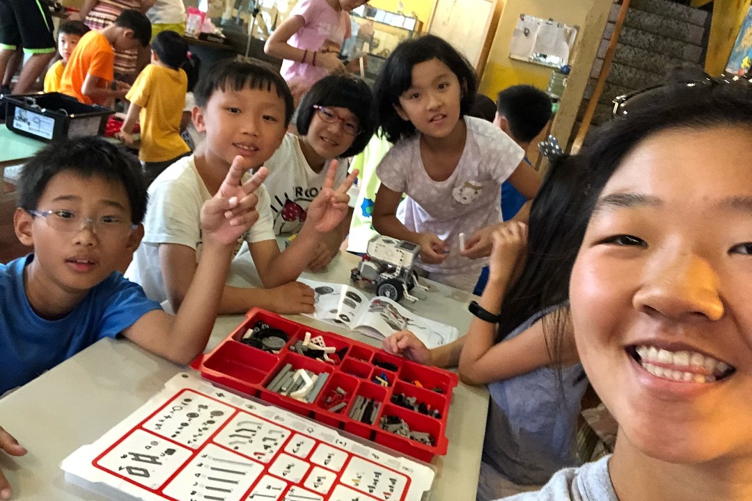 Fundraiser by Julia Ju : Help Promote STEM and Robotics in Taiwan