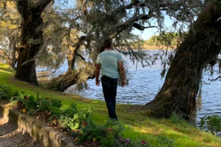 Fundraiser for Sarah Macneill by Vicki Hopkinson : Lost Her Fiance ...