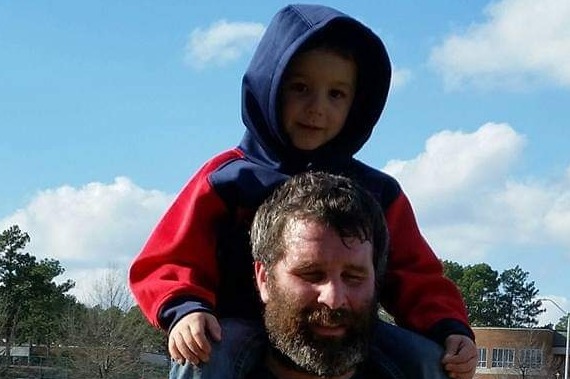 Fundraiser by Timothy Landreth : Death of a loving father, brother and son