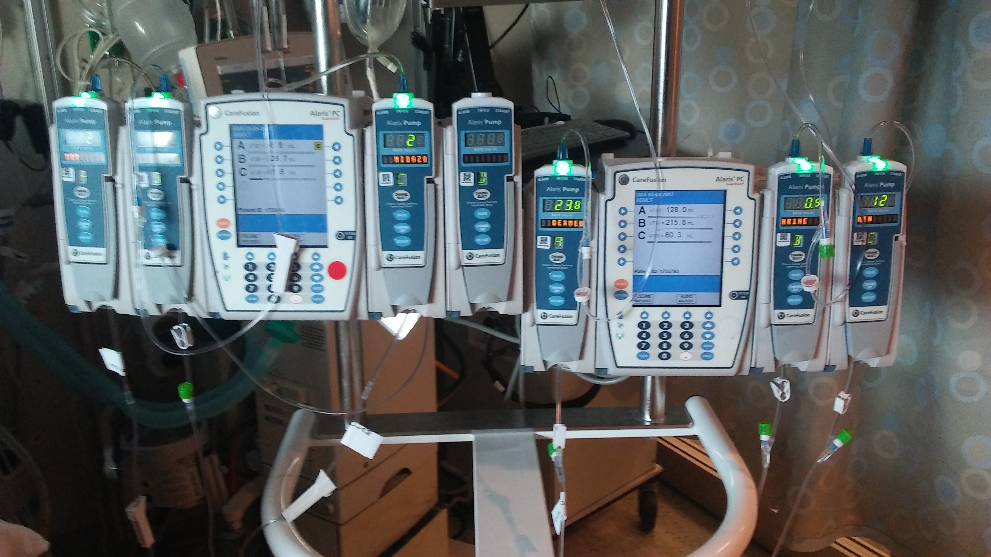 Fundraiser By Robert Fuller Leann Moore Needs Help W Icu Bill