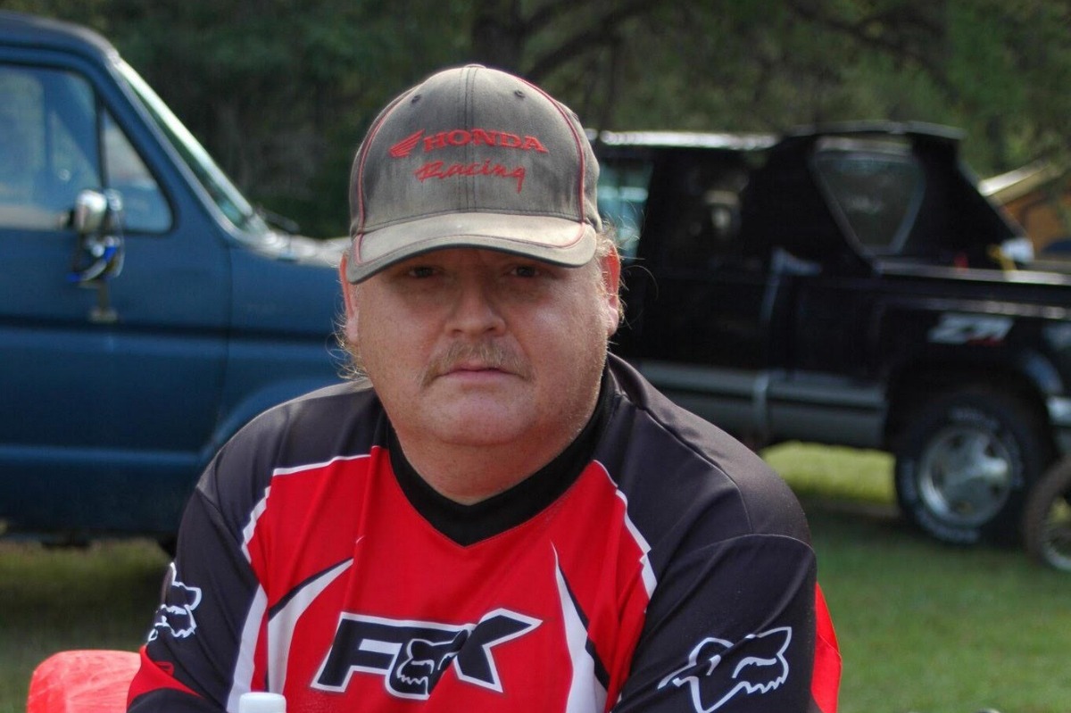 Fundraiser by Kim Ricklefs : Mike's Road to Recovery