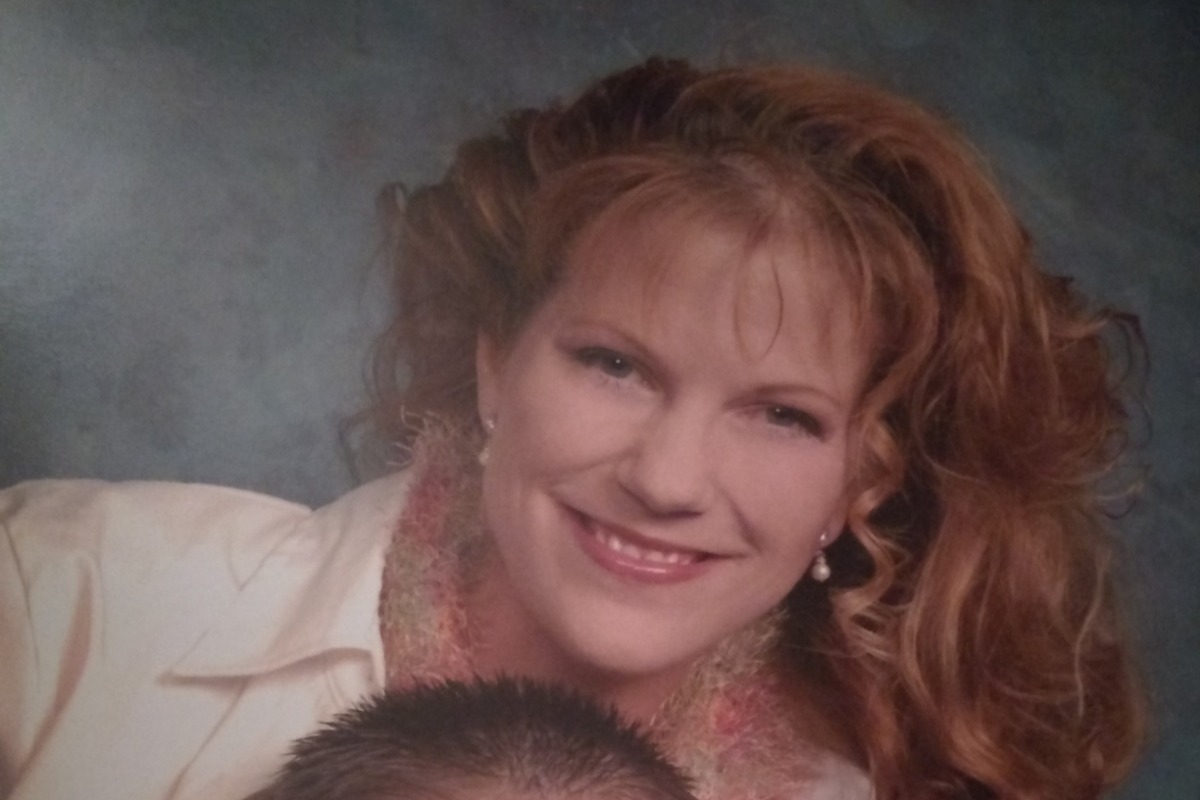 Fundraiser by Jordan Scaccia : A funeral service for my mom