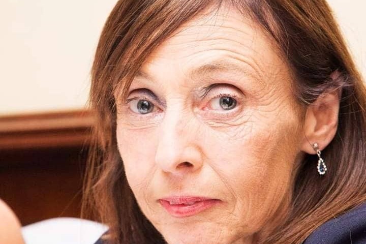 Fundraiser by Gary Lyons : Support Navan I.C.U. in Memory of Bernie Lyons