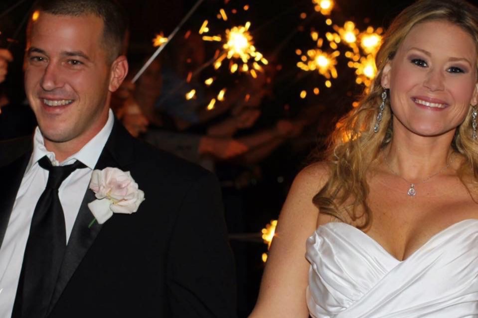 Fundraiser for Lindsey Hallman by Jenna Edde : Love For Lindsey Hallman