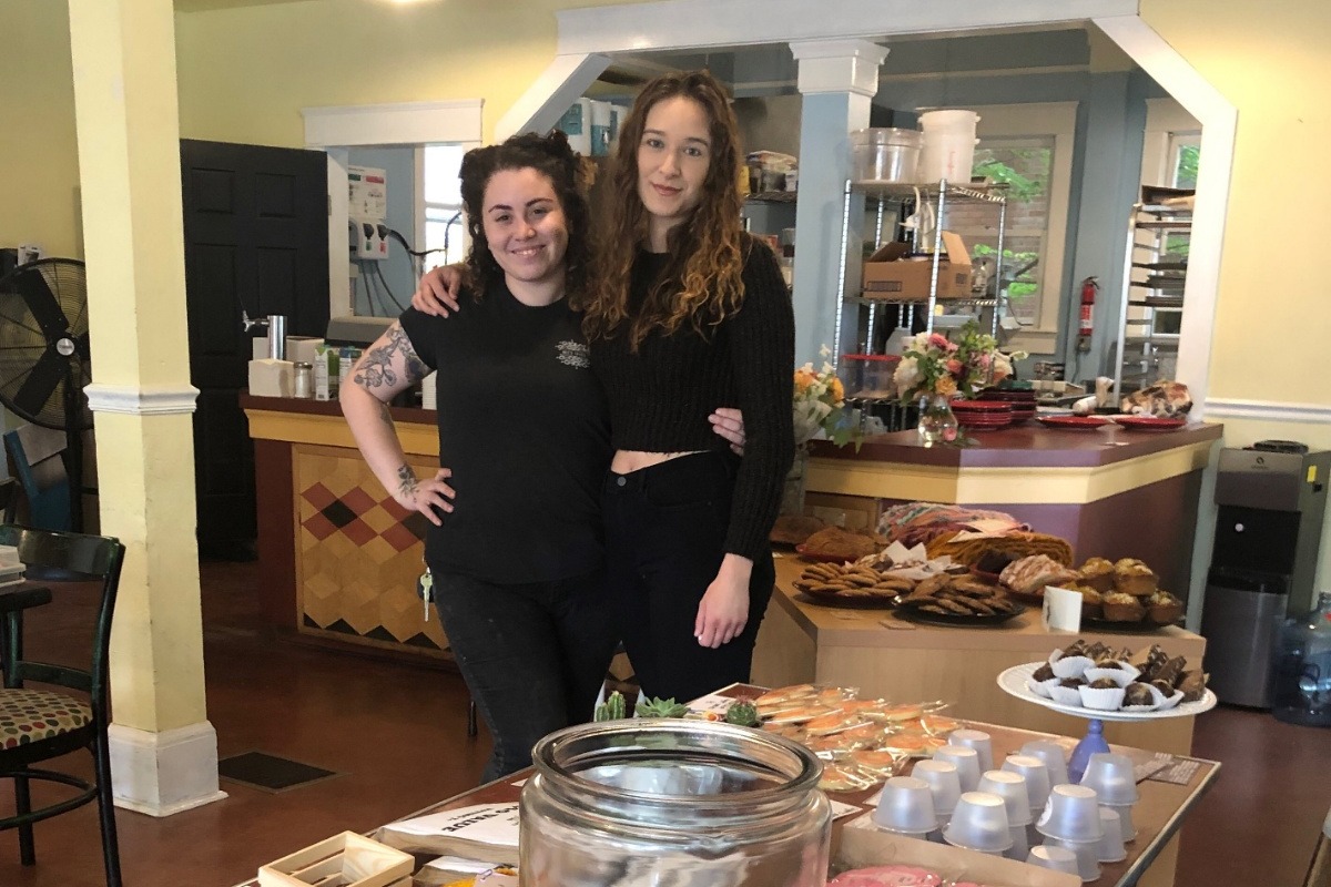 Fundraiser by Rebecca Powazek : Help Jen & Bee open into their Brick ...