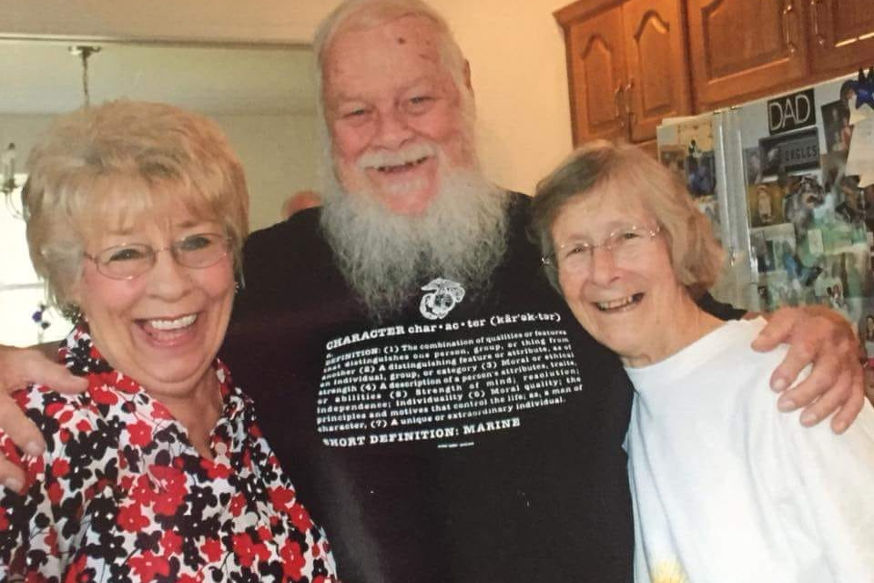 Fundraiser for Bobbi Fine by Erika Fine : Funeral Cost for Bob Mauer